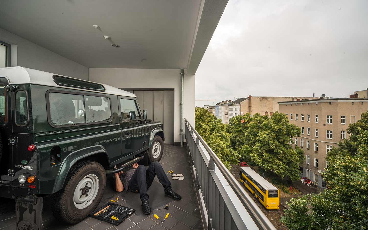 Space-saving planning of above-ground parking spaces